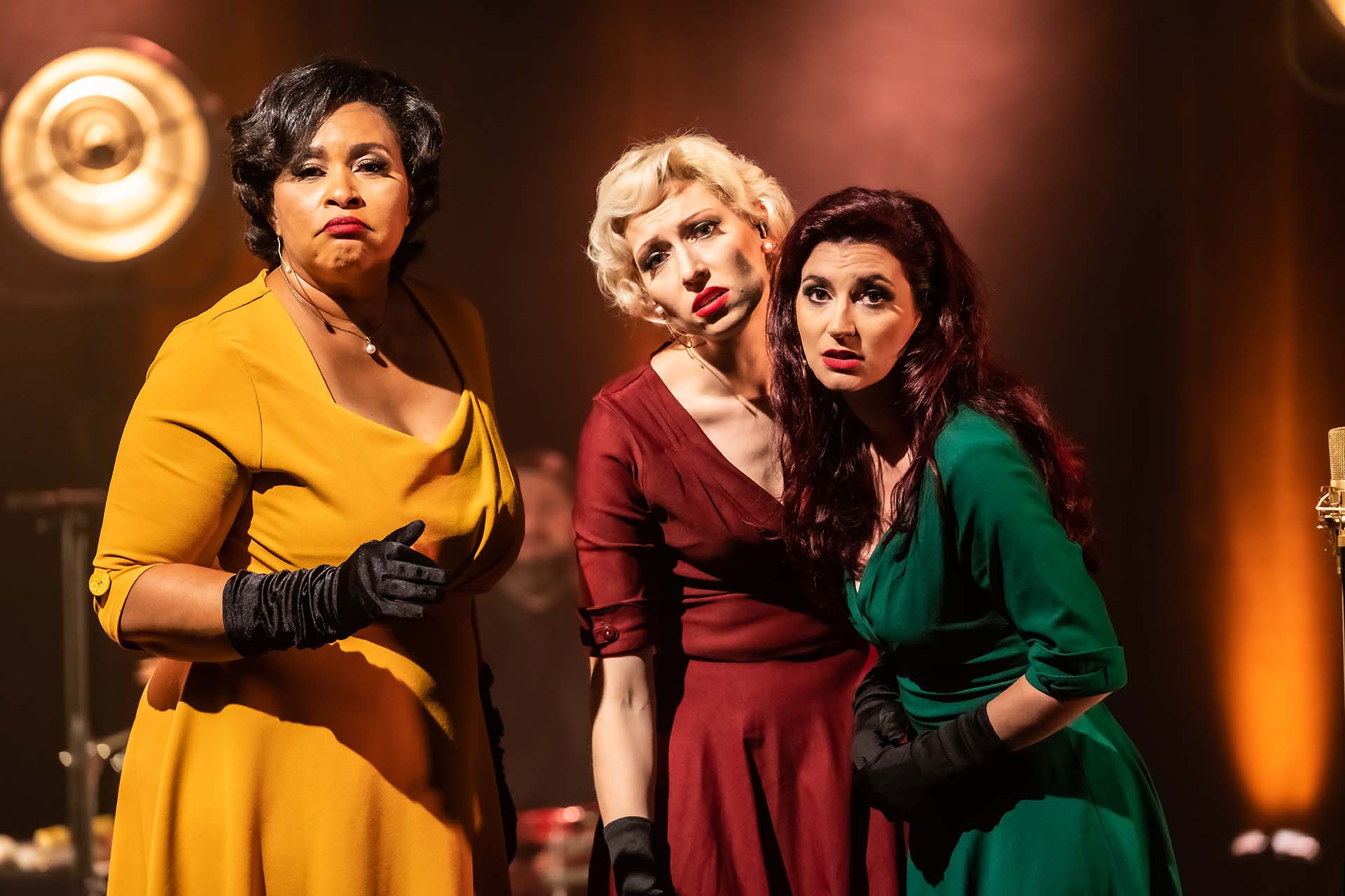 Les Poo Pee Doo Sisters